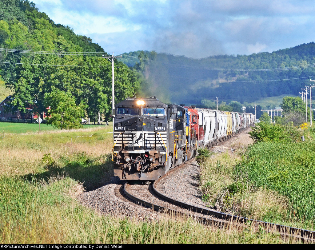 NS 8414, ICE's Marquette Sub.